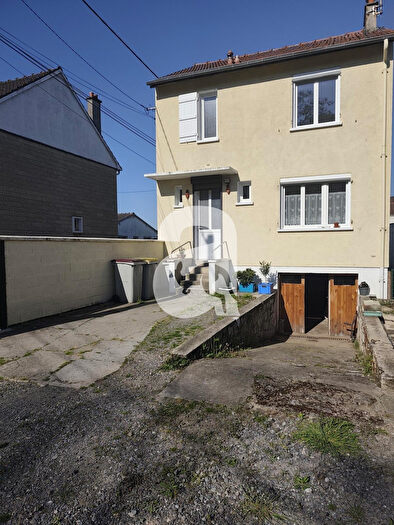 Maison 4 pièces à Soissons, Centre-ville, à vendre
