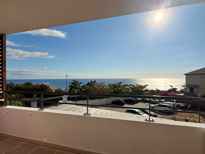 Saint-Paul, Saint-Gilles les Bains : Appartement 3 pièces à vendre
