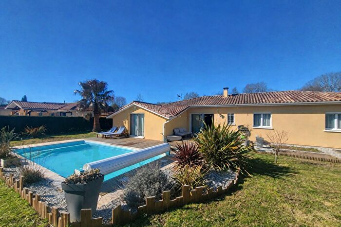 Maison à vendre - Bretagne-de-Marsan - 5 pièces - 4 chambres