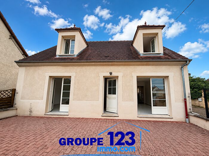 Maison 5 pièces à Appoigny, à vendre