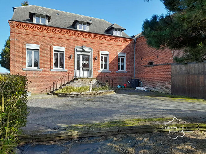 Maison à vendre - La Capelle - 6 pièces - 3 chambres