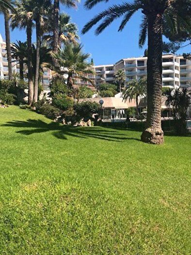 Appartement 2 pièces à louer - Croix des Gardes, Cannes