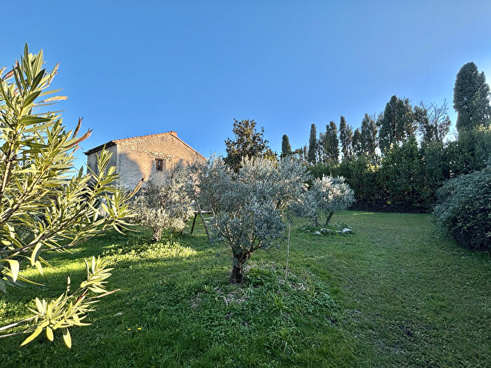 Maison à vendre - Saint-Rémy-de-Provence - 6 pièces - 4 chambres