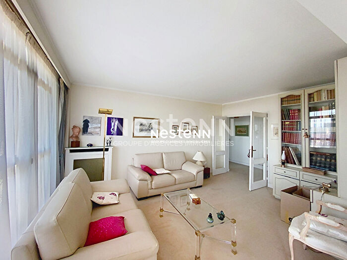 Stains, Les Parouzets : Appartement 5 pièces à vendre