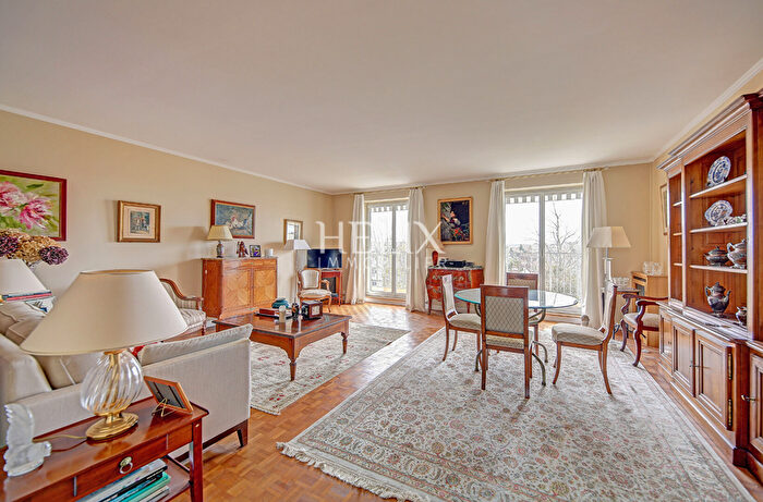 Appartement à vendre - Saint-Germain-en-Laye, Bergette, Debussy - 5 pièces - 3 chambres