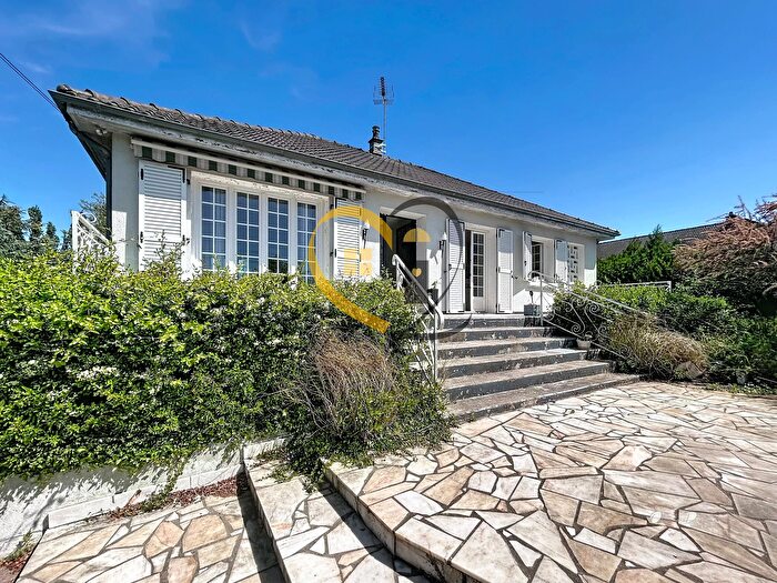 Vierzon, Bourgneuf : Maison 5 pièces à vendre