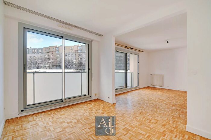 Appartement à vendre - Paris e , La Villette, Porte de Pantin - 4 pièces - 2 chambres