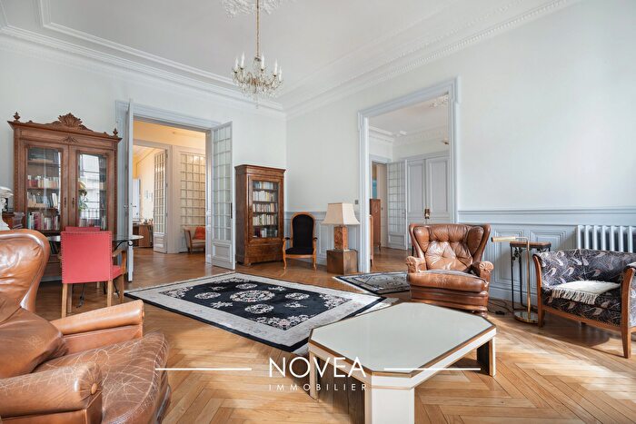 Appartement 5 pièces à vendre à Saint-Étienne, Centre-ville, Peuple, Chavanelle