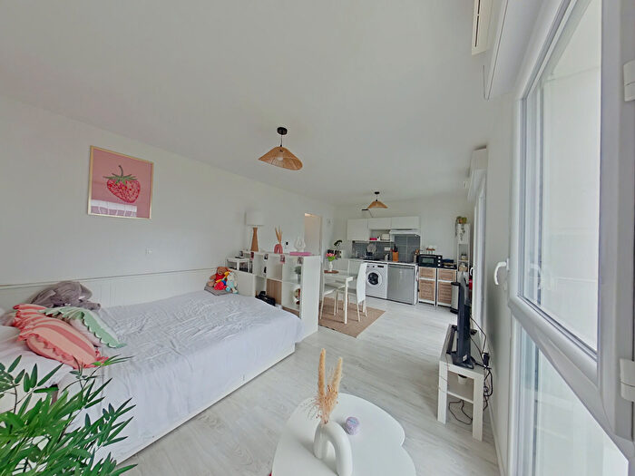 Appartement à vendre - Tours, Deux Lions - 1 pièce