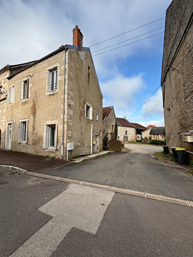 Maison à vendre - Châtillon-sur-Seine - 4 pièces - 3 chambres