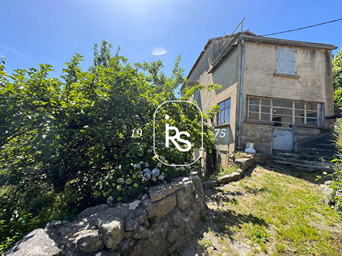 Maison 4 pièces à vendre à Prunet