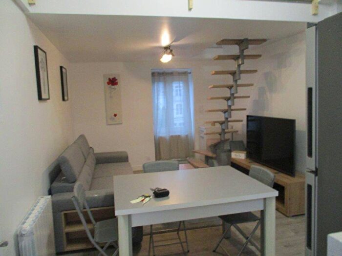 Appartement à louer - Champ de Foire-La Fleuriais, Vitré - 3 pièces - 2 chambres