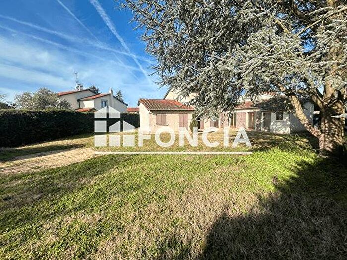 Maison à louer - Grandes-Terres Revoison, Genas - 6 pièces - 5 chambres