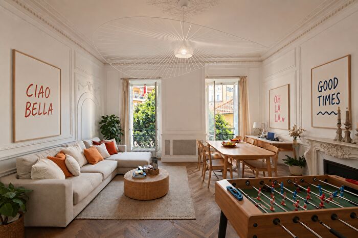 Appartement 5 pièces à louer - Nice, Carabacel