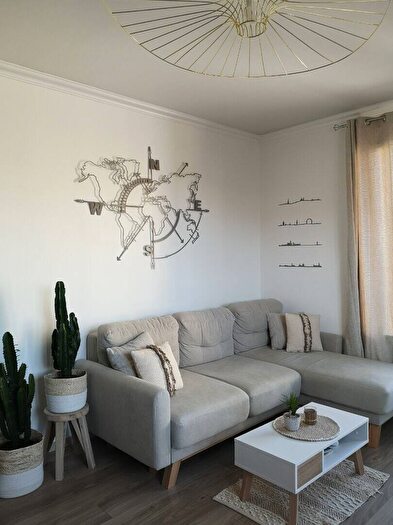 Appartement à louer - Marne, Neuilly-Plaisance - 3 pièces - 2 chambres