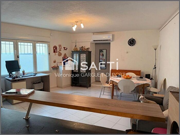 Appartement à vendre - Narbonne, Egassieral - 2 pièces - 1 chambre