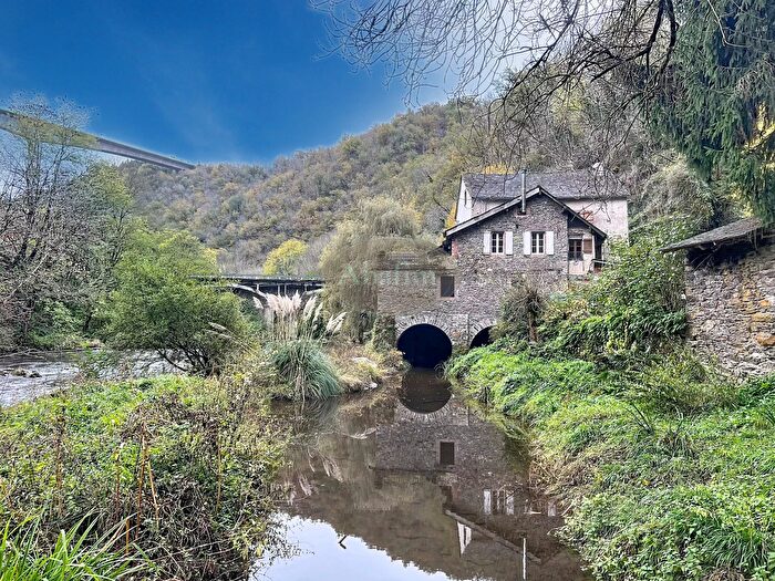 Maison à vendre - Tanus - 7 pièces - 3 chambres