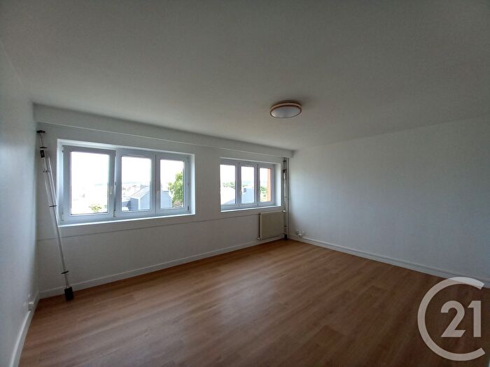 Appartement 2 pièces à Tourlaville, Ouest, à louer