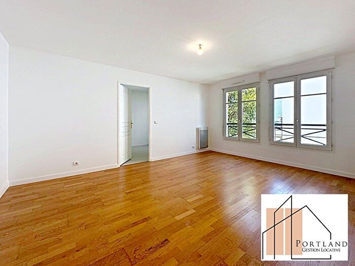 La Garenne, Bry-sur-Marne : Appartement 2 pièces à louer