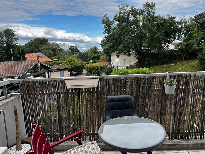 La Salvetat-Saint-Gilles : Appartement 2 pièces à louer