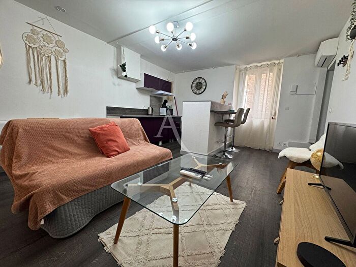 Saint Alyre, Clermont-Ferrand : Appartement 2 pièces à louer