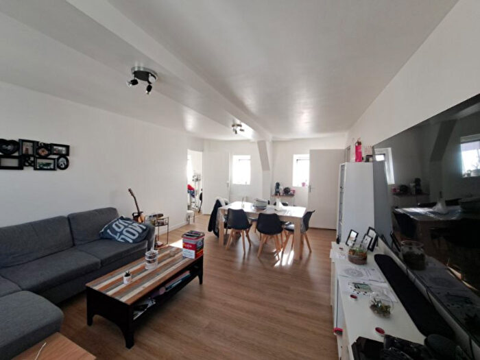 Appartement à louer - Soissons, Centre-ville - 3 pièces - 2 chambres