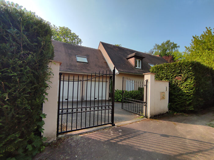 Maison 6 pièces à Bures-sur-Yvette, à louer