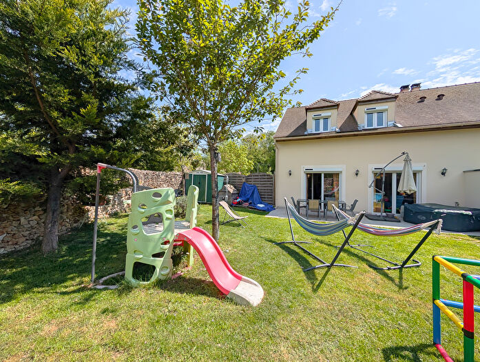 Galluis : Maison 4 pièces à vendre