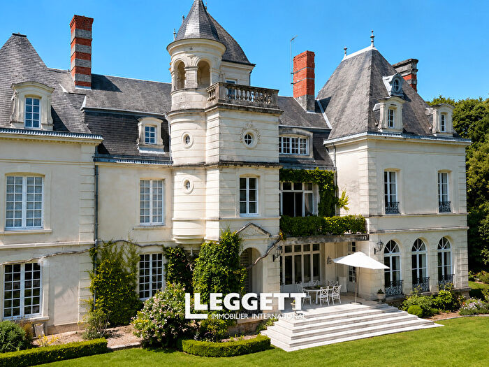 Maison 18 pièces à vendre - Vaux-sur-Vienne
