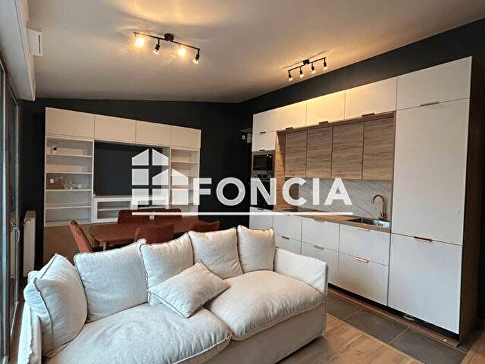 Appartement à louer - Petits Ormes, Villejuif - 4 pièces - 3 chambres