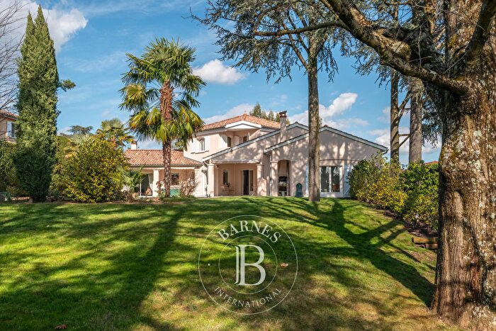 Maison à vendre - Écully, Les Serres, Vivier - 6 pièces - 4 chambres