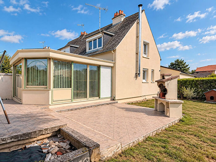Maison 3 pièces à Tuffé, à vendre