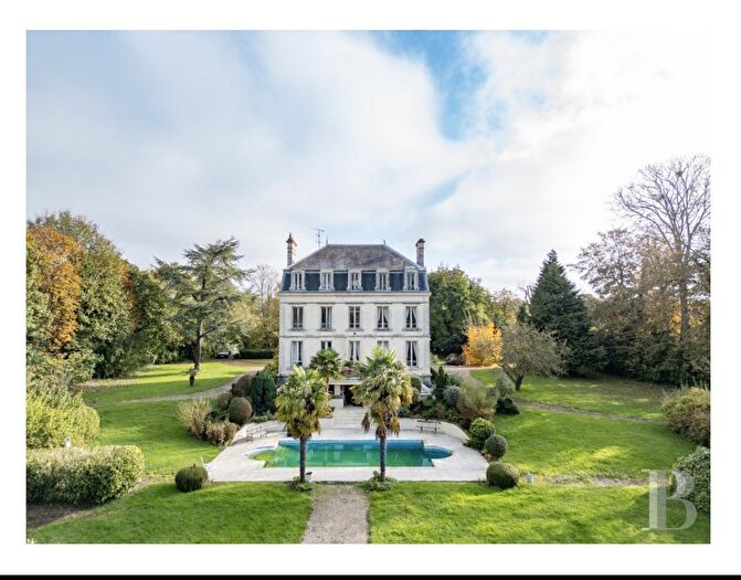 Bretteville-sur-Dives : Maison 12 pièces à vendre