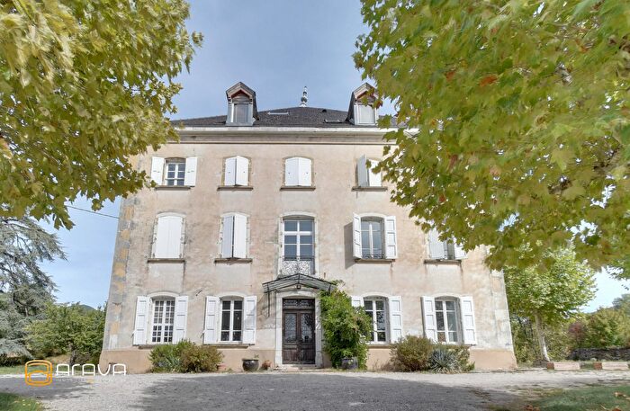 Saint-Étienne-de-Crossey : Appartement 3 pièces à vendre