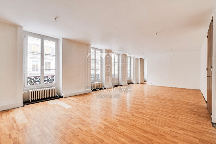 Appartement à vendre - Paris e , Saint-Vincent de Paul, Lariboisière - 5 pièces - 3 chambres