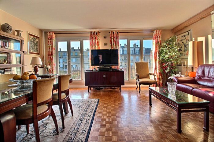 Appartement 4 pièces à Versailles, Montreuil, à vendre