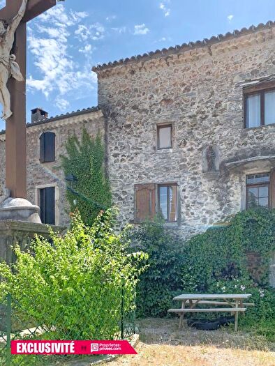 Maison 6 pièces à Causse-de-la-Selle, à vendre