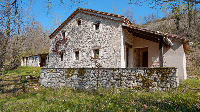 Maison à vendre - Montcuq - 3 pièces - 2 chambres