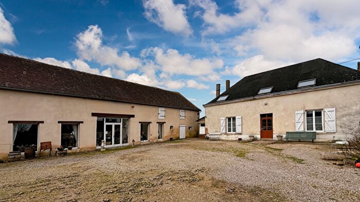 Maison à vendre - Piacé - 8 pièces - 5 chambres