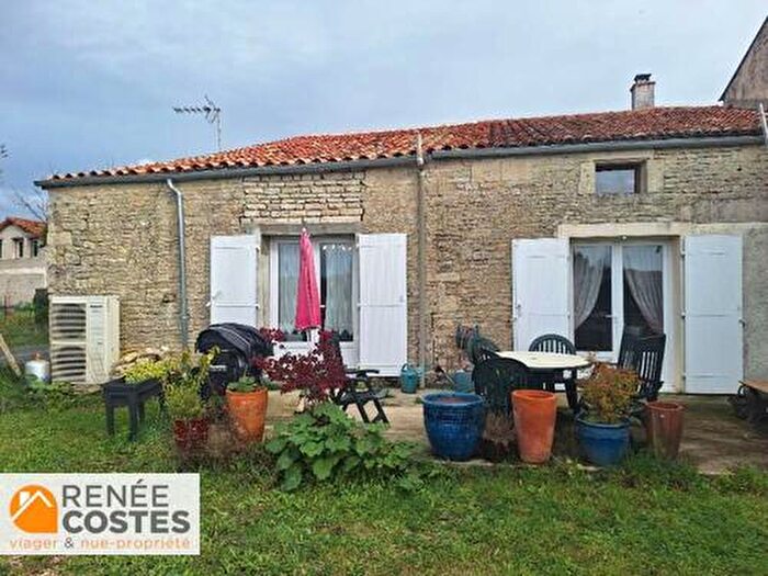 Maison à vendre - Villemain - 5 pièces - 3 chambres