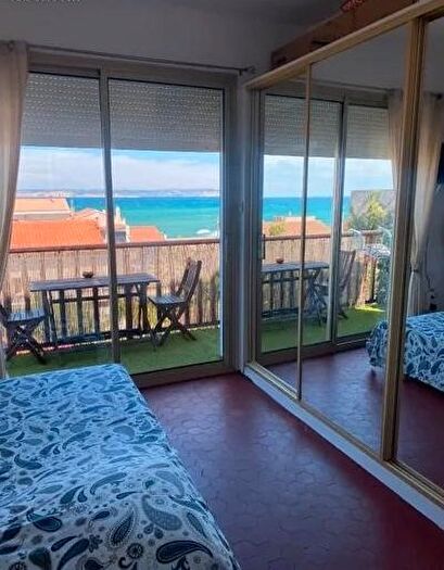 Appartement à louer - Marseille e , Montredon - 1 pièce