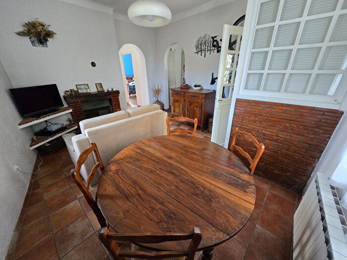 Appartement à vendre - La Roquette-sur-Var - 3 pièces - 2 chambres