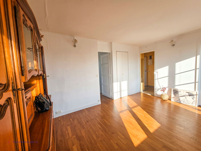 Appartement 4 pièces à vendre - Stains, Victor Renelle, Croix Blanche