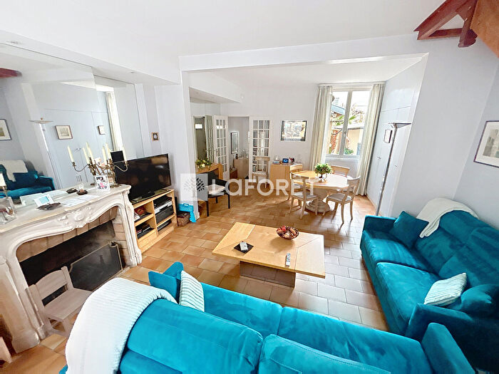 Maison à vendre - Villejuif, Centre-ville - 4 pièces - 3 chambres