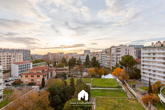 Appartement à louer - Marseille e , Saint-Giniez - 3 pièces - 2 chambres