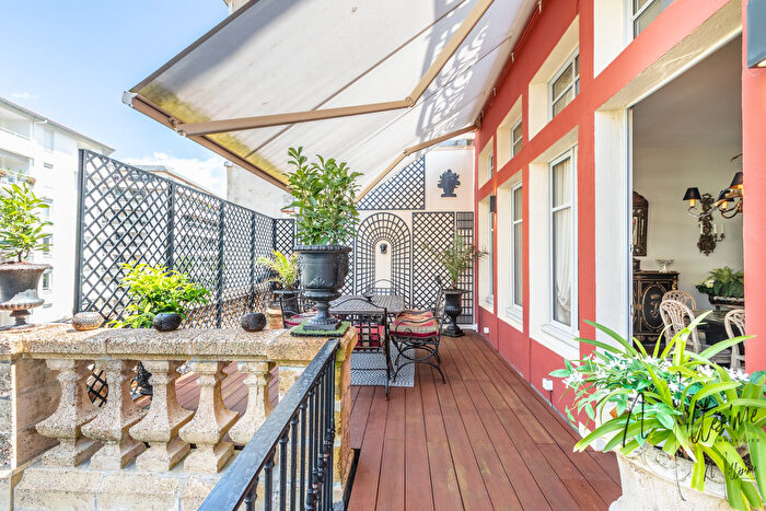 Appartement à vendre - Biarritz, Centre-ville Est - 6 pièces - 3 chambres