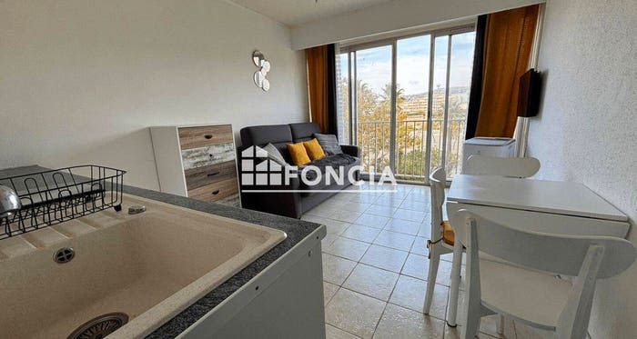 Appartement 1 pièce à La Plage du Lavandou, à louer