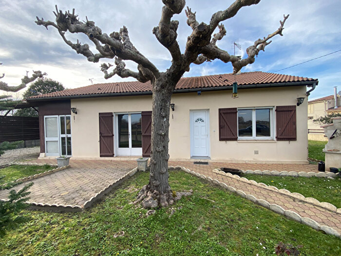 Maison à louer - Portets - 4 pièces - 3 chambres