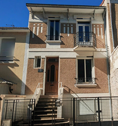 Vichy, Les Bartins, Jeanne d'Arc, Beauséjour : Maison 5 pièces à vendre
