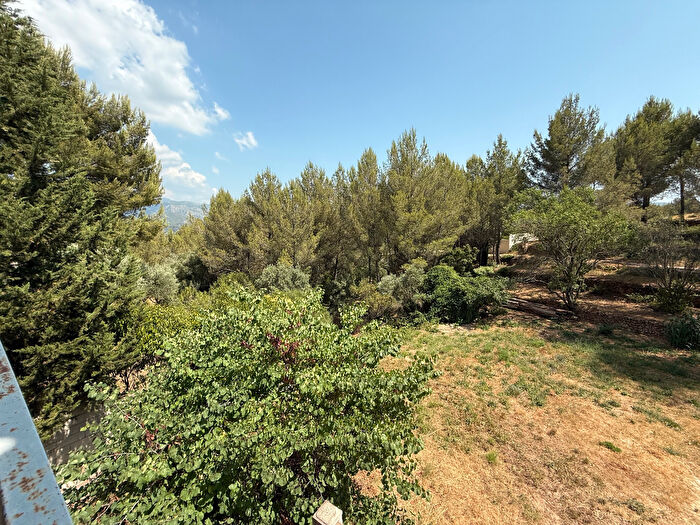 Aubagne, Arnaud Solans, Garlaban Royante, Saint-Mitre : Maison 7 pièces à vendre